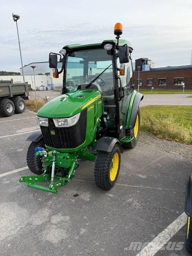 John Deere 3046 R, 2023, Sundsvall, Västernorrlands län, Svezia ...